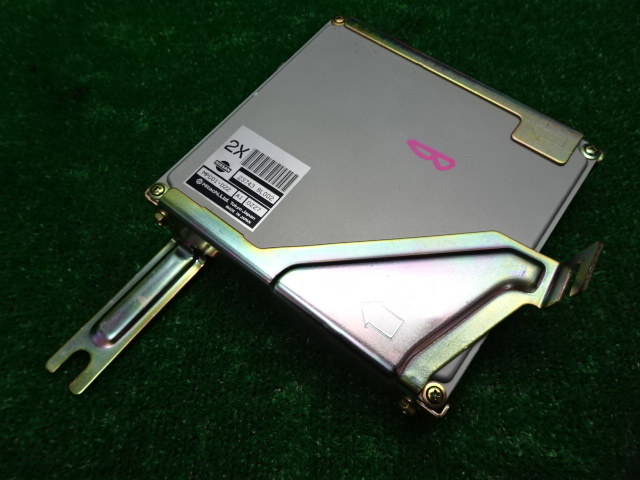 Yahoo!オークション - ニッサン 日産 ローレル メダリスト ・HC35 H13...