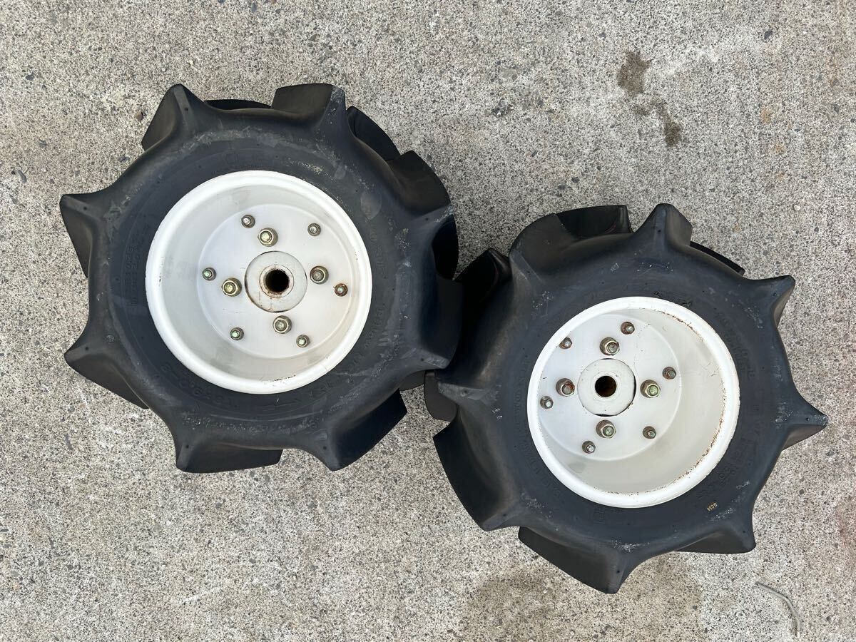 Yahoo!オークション - No.11152 18×9.0-8 ブリヂストン タイヤ 2本組 ...