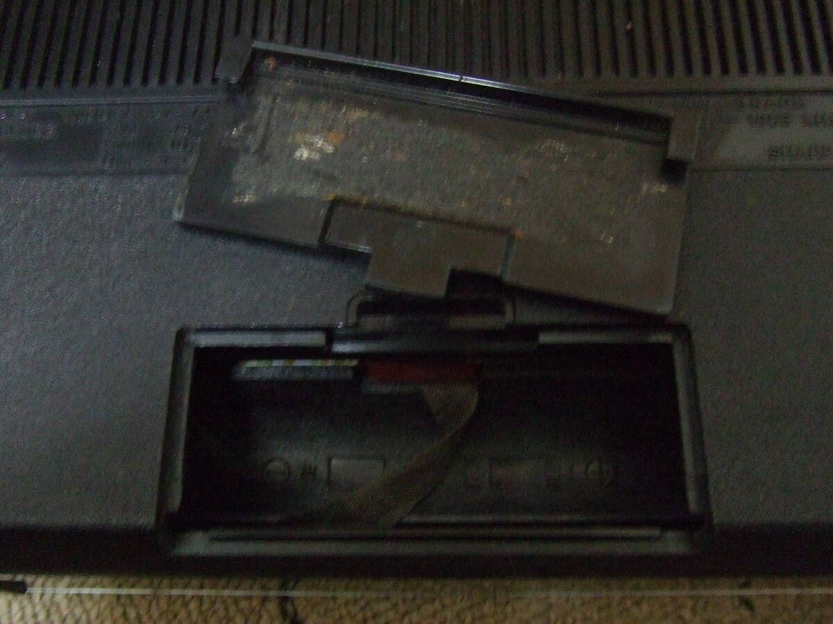 Yahoo!オークション - L430 SHARP/シャープ ポータブルラジオ Z-2500 F...