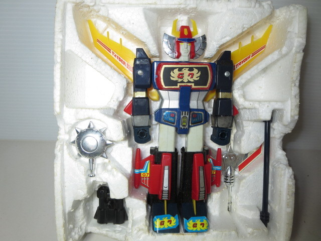 Yahoo!オークション - クローバー 無敵ロボ トライダーG7 DX 当時もの ...