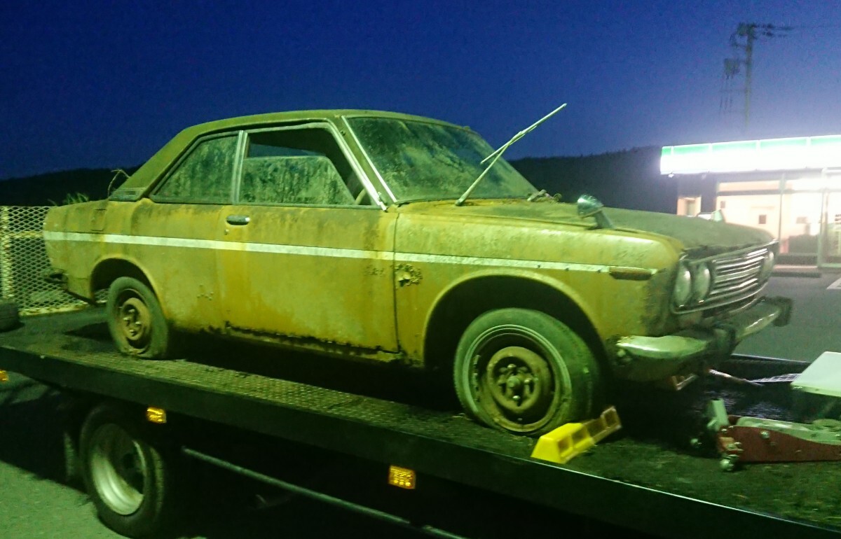 Yahoo!オークション - 純正新品 ダットサンブルーバード510 SSS 砲弾ミ...