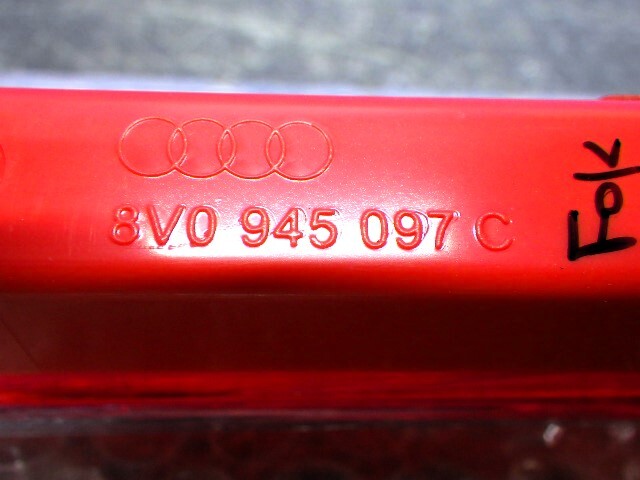 Yahoo!オークション - K359 アウディ A3 8V ハイマウント ストップラン...