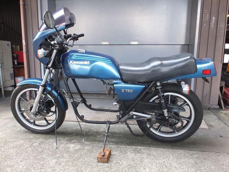 Yahoo!オークション - カワサキ Z750 FX 3型 KZ750E リア ホイール 当...