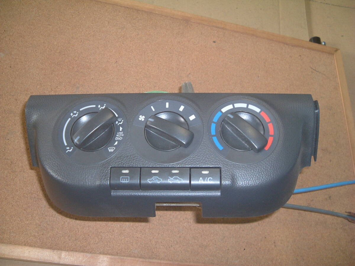 Yahoo!オークション - セルボ HG21S エアコンパネル