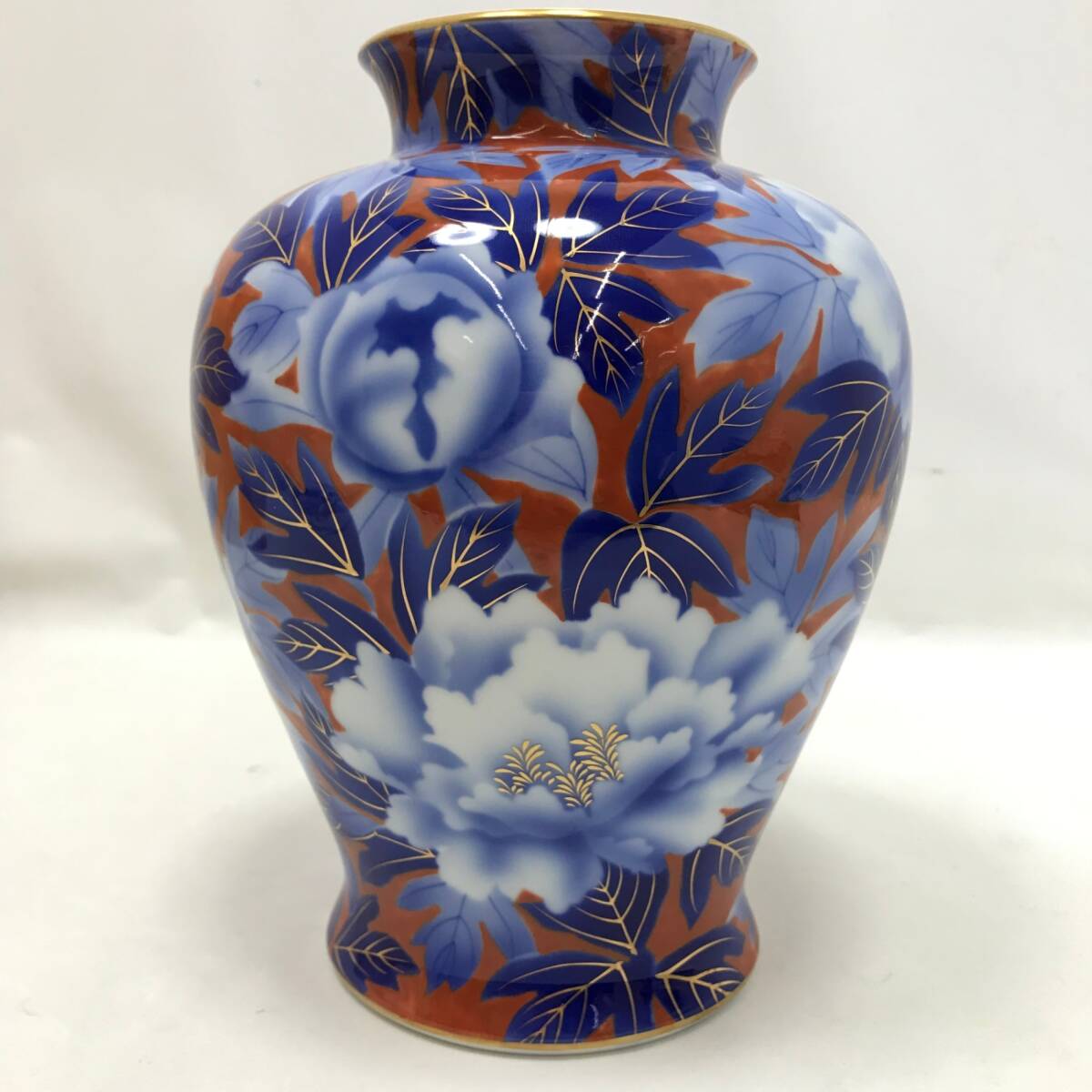 Yahoo!オークション - ‡ 0304 深川製磁 振牡丹外赤 K08号花生 共箱付 ...