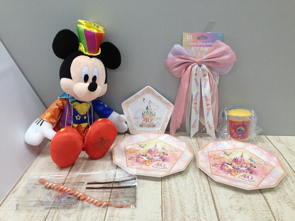Yahoo!オークション - ディズニー 《未使用品あり》TDR40周年グッズ 7...