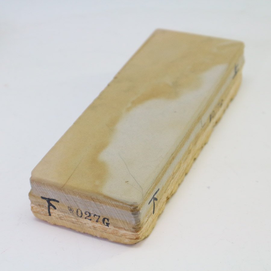 Yahoo!オークション - 正本巣板山 No.027G 砥石 19.5cm 重量990g 包丁 ...