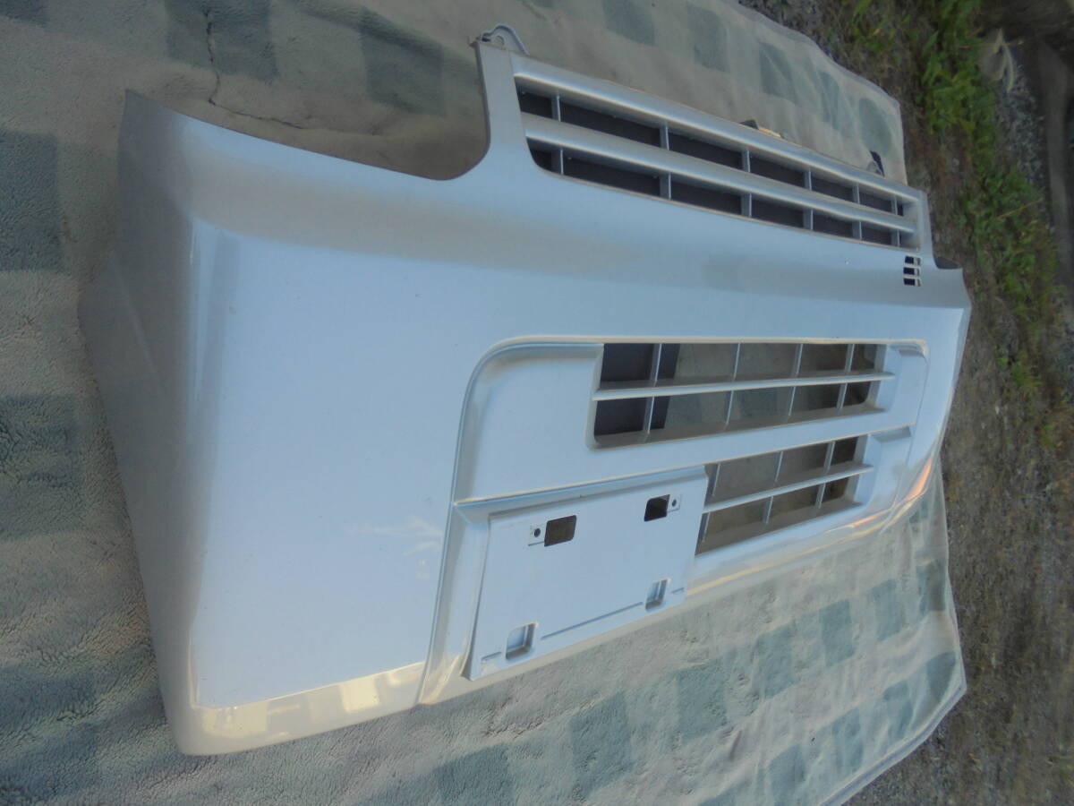 エブリィバン DA17V 純正 フロントバンパー 71711-64P0 送料格安 要確認 6909(フロント)｜売買されたオークション情報、yahooの商品情報をアーカイブ公開 ...