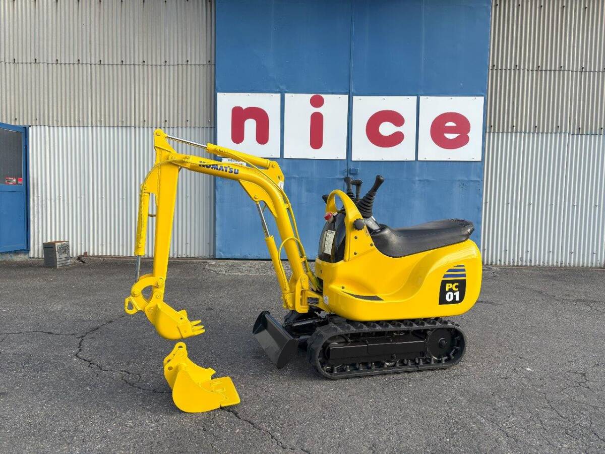 軽トラ積載 コマツ マイクロパワーショベル PC01-1A ゴムキャタピラ ロングアーム仕様 平爪バケット付 機関良好(建設機械、重機)｜売買されたオークション情報、yahooの商品情報を ...