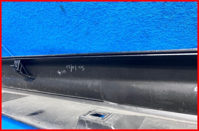 Yahoo!オークション - レヴォーグ VM4 サイドステップ右 管理番号 5106