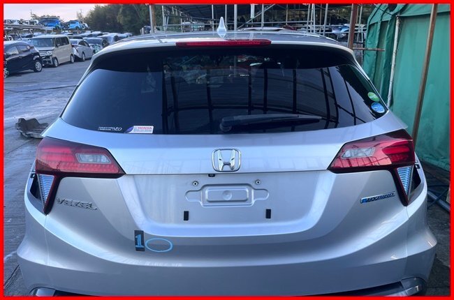 Yahoo!オークション - ヴェゼル RU3 バックドア リアゲート 管理番号 5...