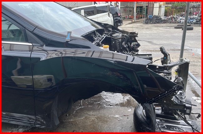 Yahoo!オークション - インプレッサ GK7 フェンダー右 管理番号 5118