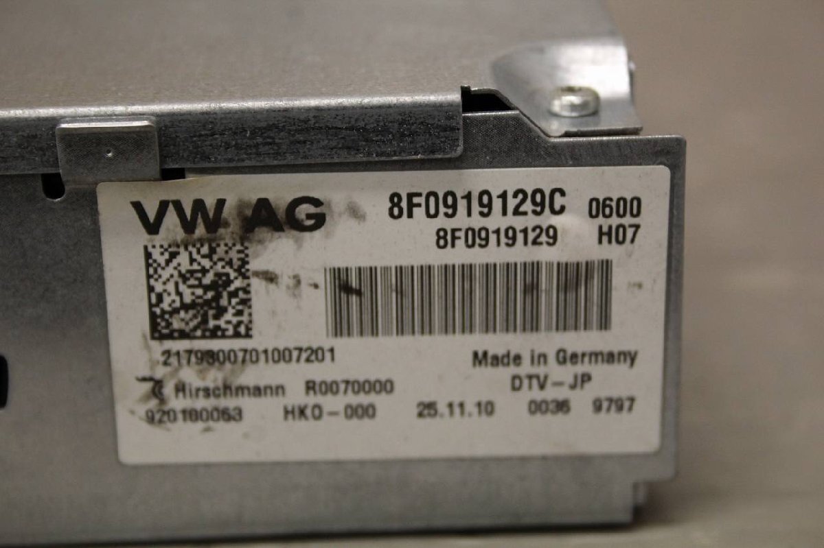 Yahoo!オークション - アウディ A4 アバント 右H (8KCDNF 8K) テレビチ...