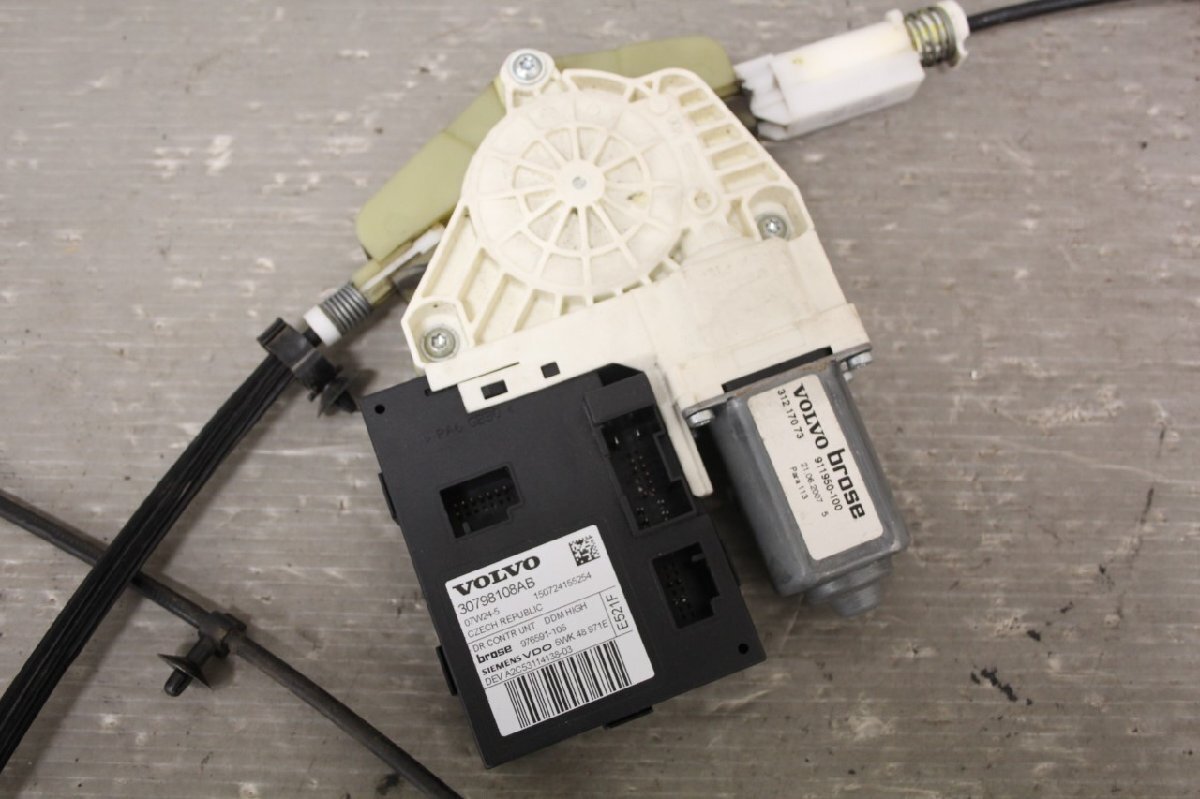 Yahoo!オークション - ボルボ C70 カブリオレ 右H (MB) 純正 brose 動...