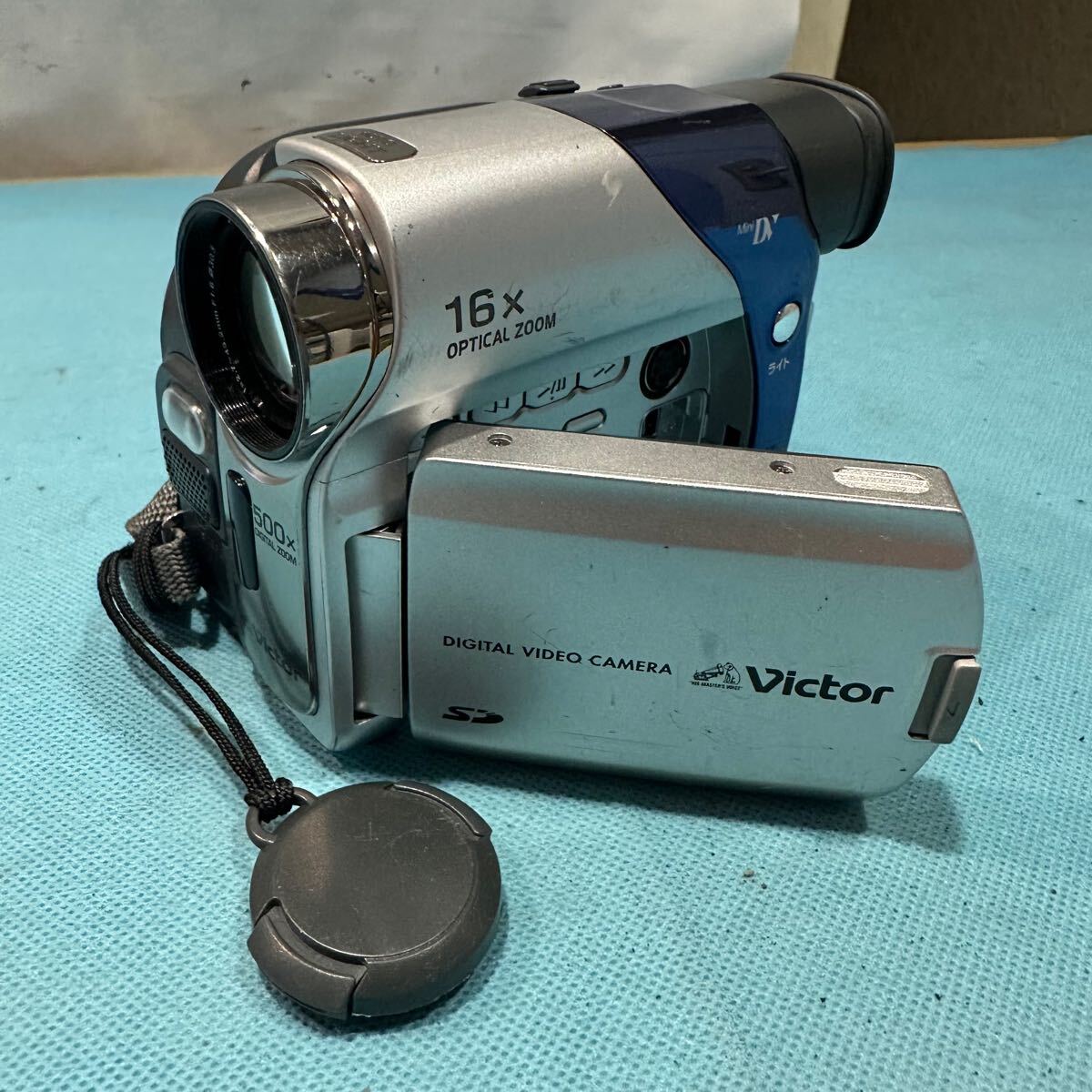 Yahoo!オークション - VICTOR ビクター GR-D65 ミニDVビデオカメラ min...