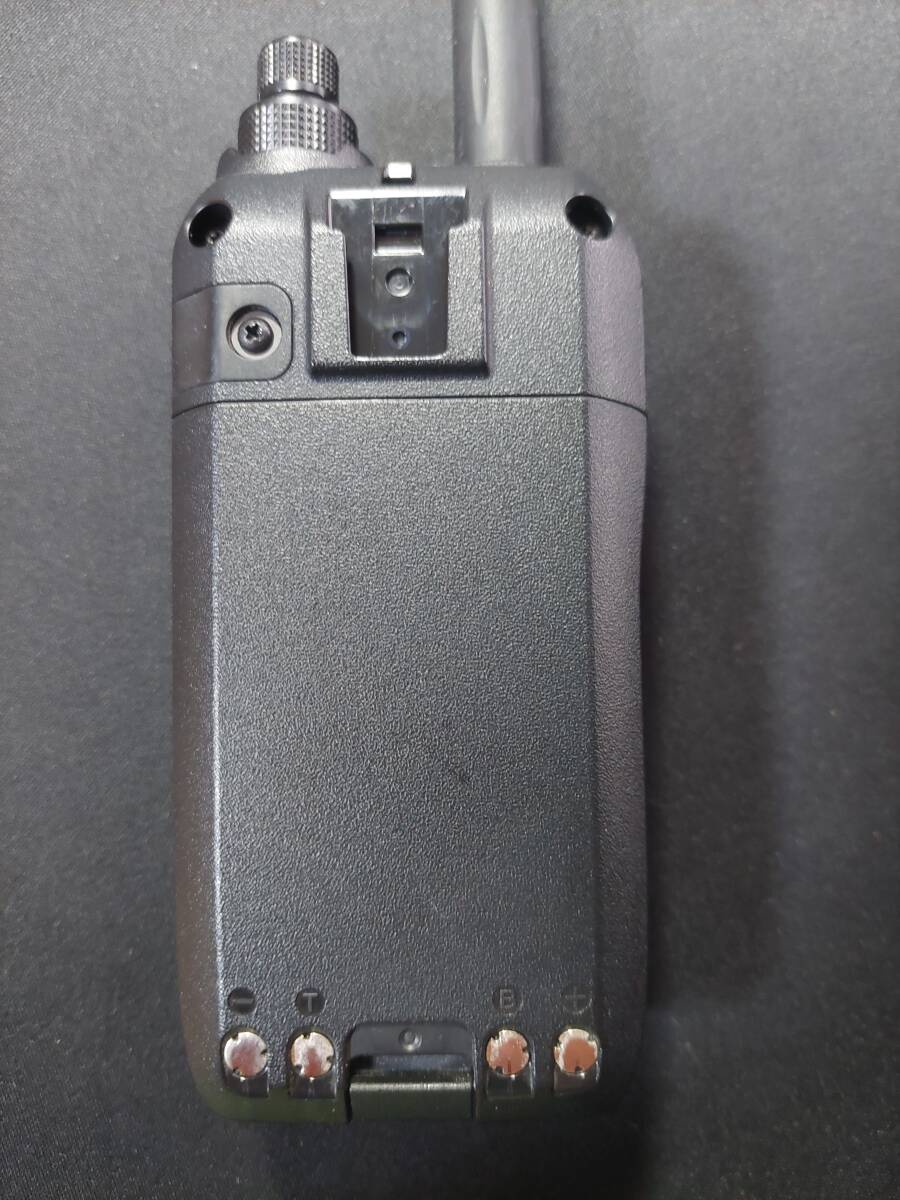 Yahoo!オークション - ICOM（アイコム） 広帯域ハンディ受信機 IC-R15 ...