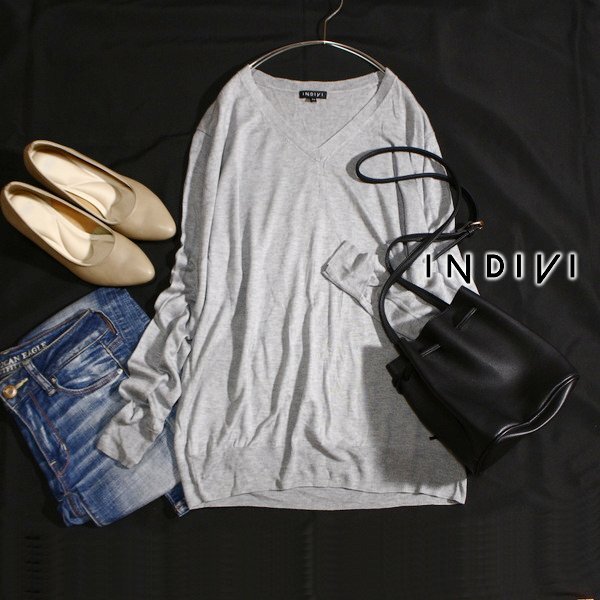 Yahoo!オークション - 美品 INDIVI インディヴィ 大きいサイズ 44号 シ...