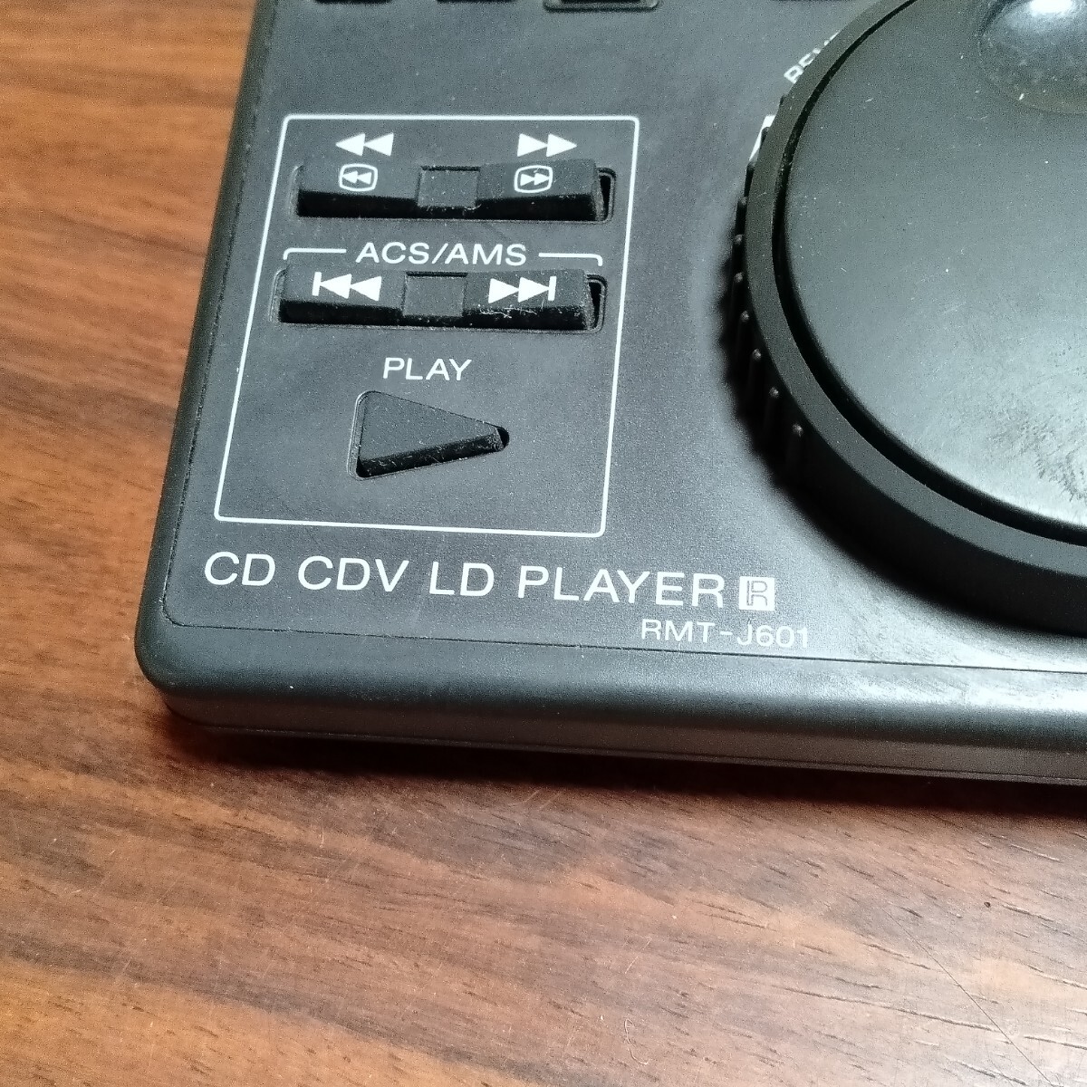 つ052 SONY ビデオ リモコン ジャンク RMT-J601 CDV CD LD PLAYER(リモコン)｜売買されたオークション情報、yahooの商品情報をアーカイブ公開 ...