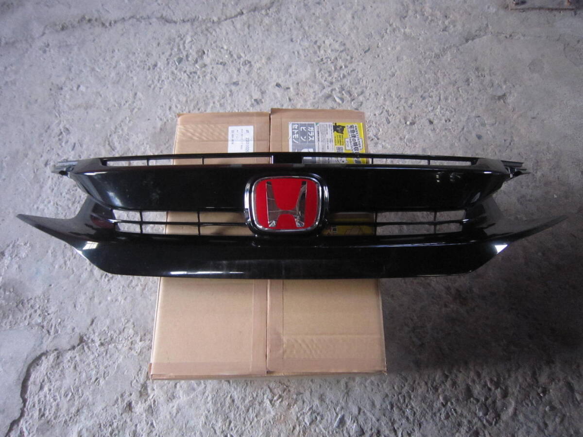 シビック FK7 グリル タイプRエンブレム(フロント)｜売買されたオークション情報、yahooの商品情報をアーカイブ公開 - オークファン（aucfan.com）