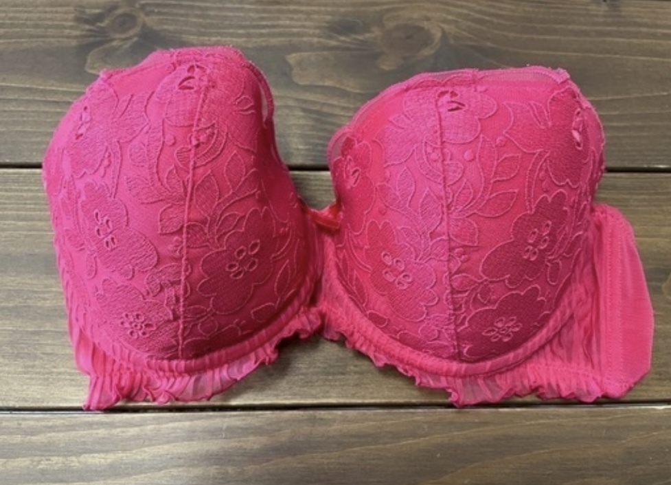 Yahoo!オークション - ピーチジョンE75ブラジャー