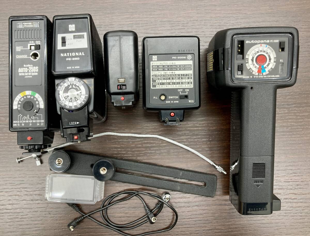 Yahoo!オークション - #1443カメラ周辺機器 ストロボ フラッシュ まと...