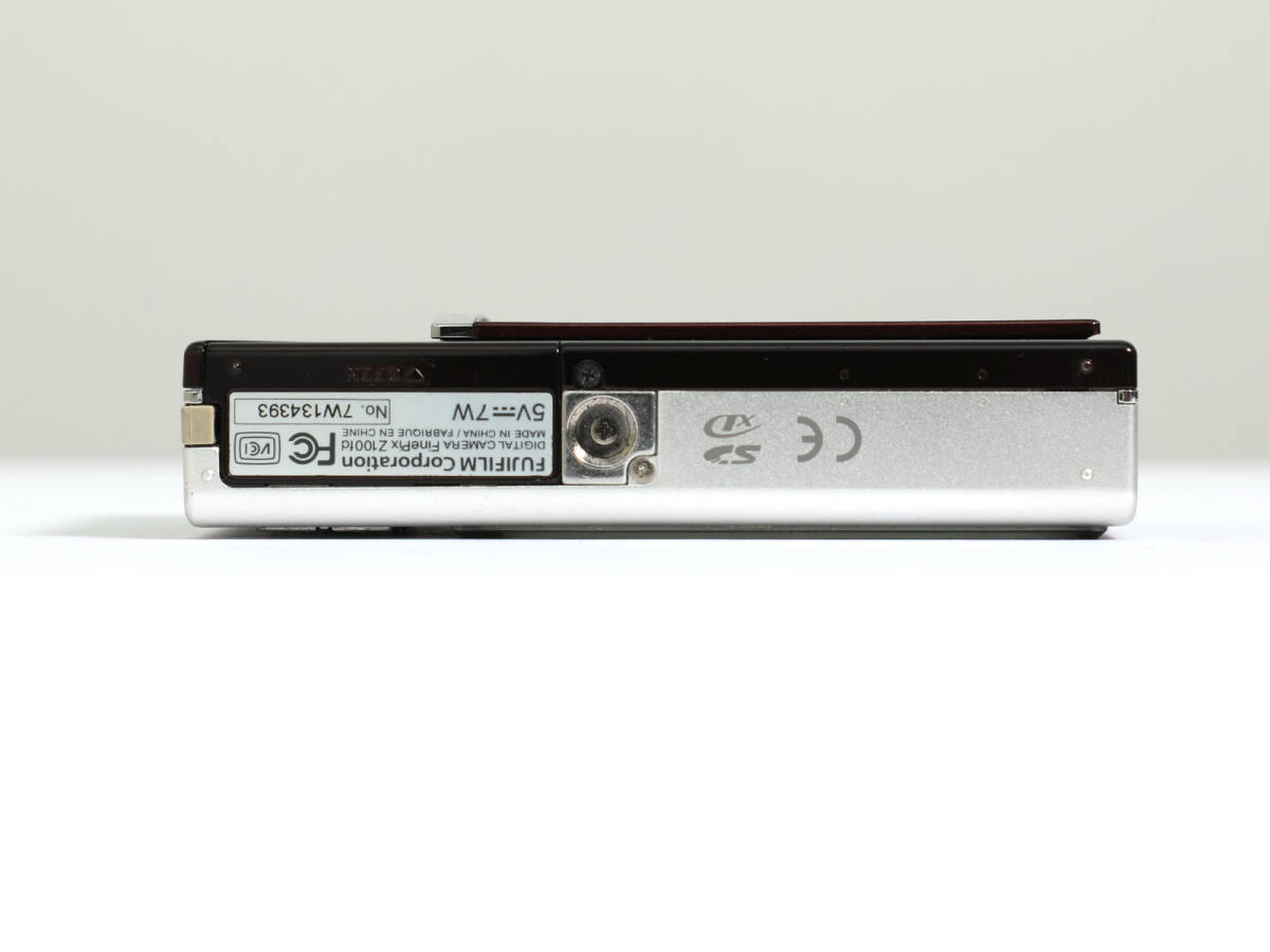 Yahoo!オークション - FUJIFILM FINEPIX Z100 fd 134393