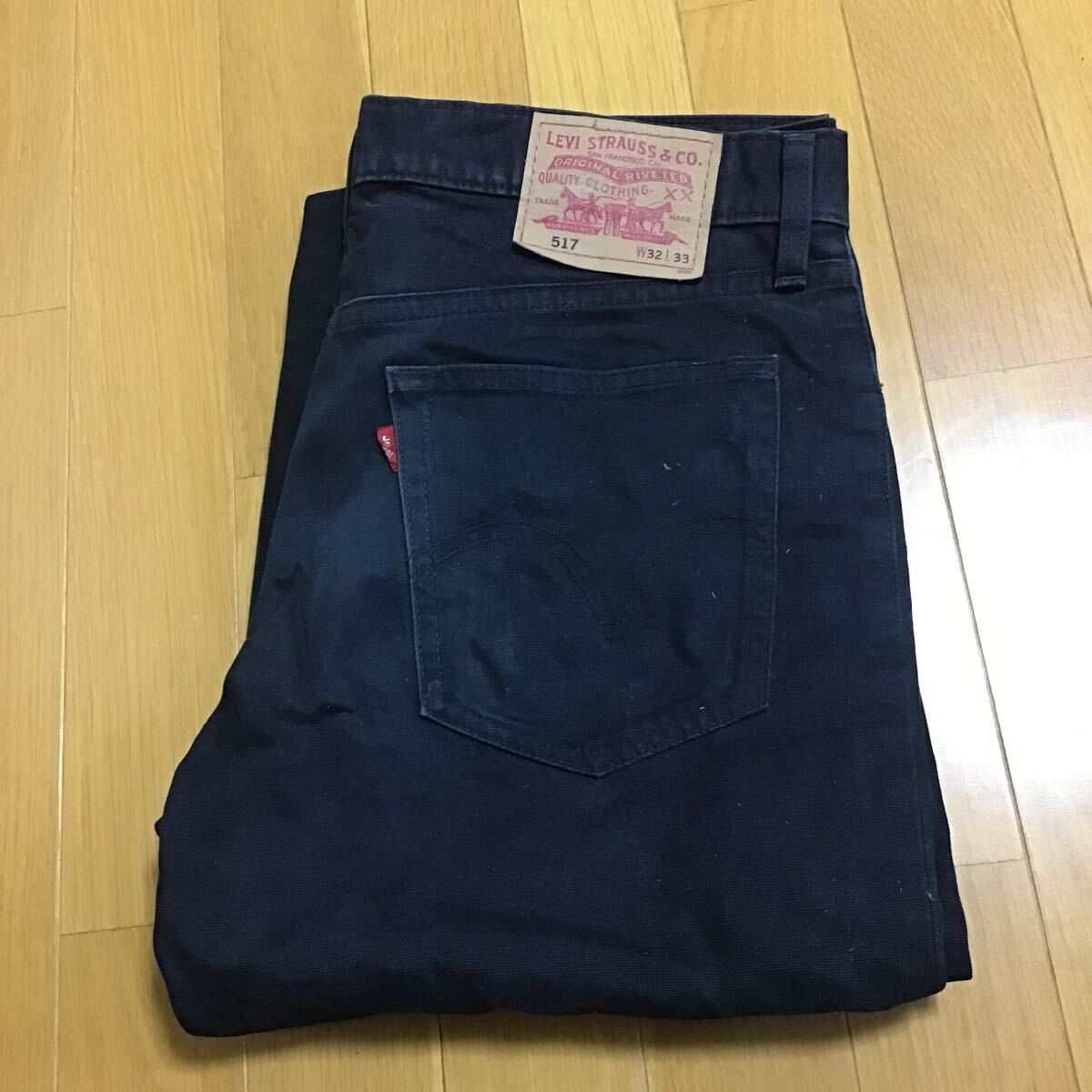 Yahoo!オークション - 送料無料中古リーバイス517ブラックW32ブーツカ...