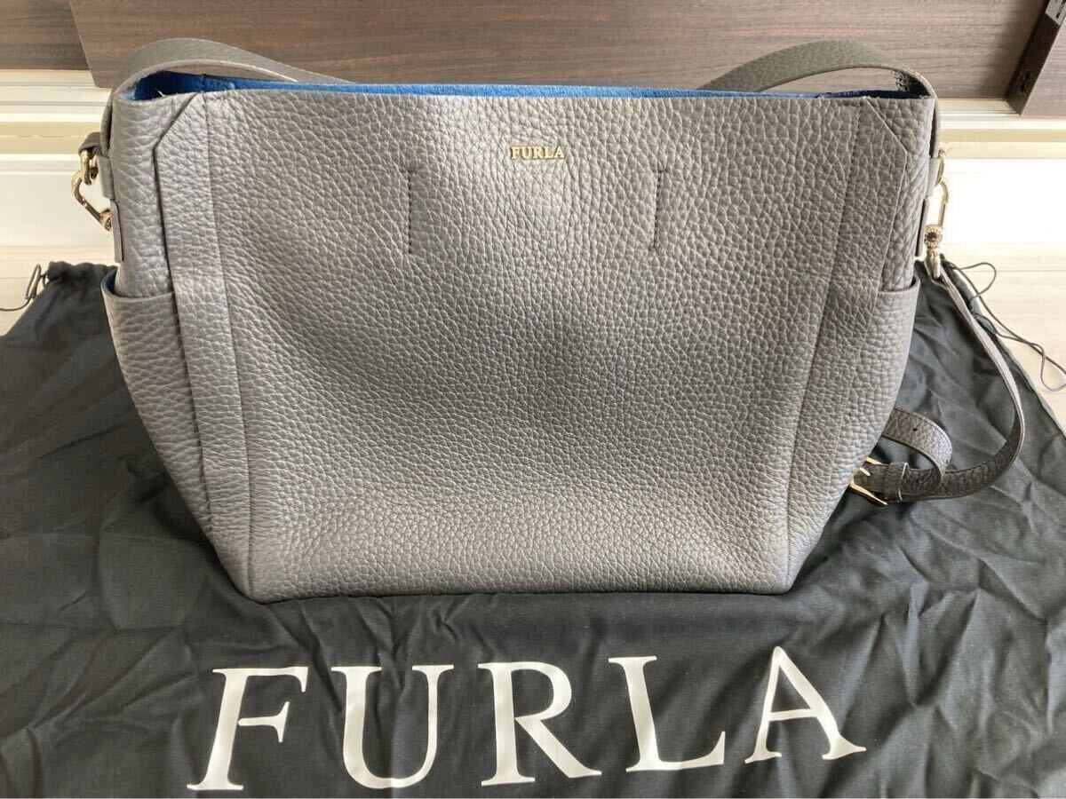 Yahoo!オークション - フルラ(FULRA) レザー Mホーボー 2WAYショルダー...