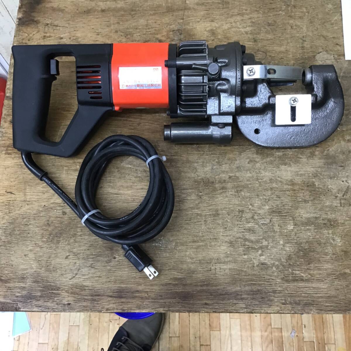 Yahoo!オークション - 育良精機(イクラ/IKURA) ミニパンチャー IS-14M...