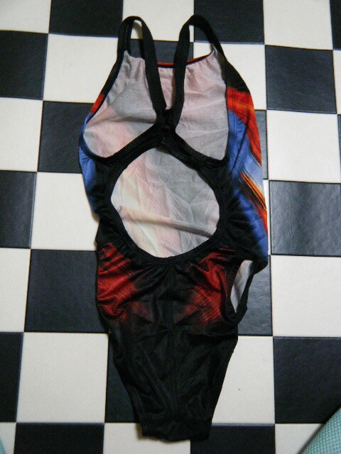 SPEEDO 女性水着ワンピース サイズL D6584 黒柄 競泳水着 SPEEDO 女性水着ワンピース サイズL D6584 黒柄 競泳水着
