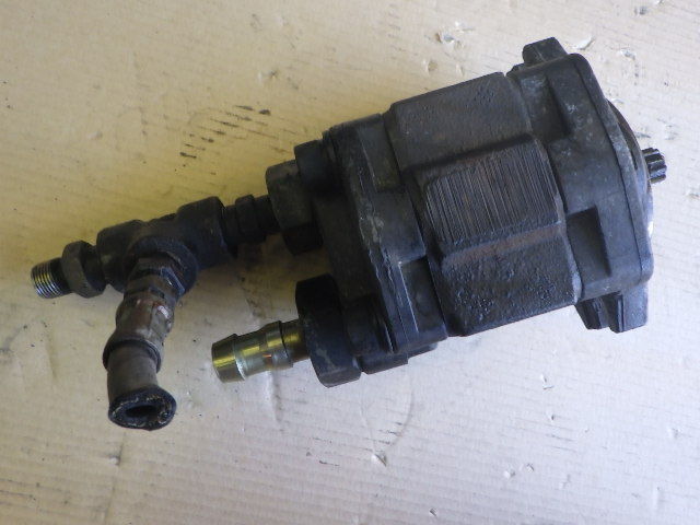 Yahoo!オークション - r3111-82 ポンプ クレーンポンプ 油圧ポンプ ギ...