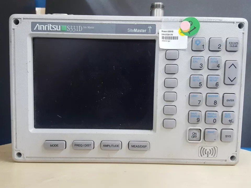 [NBC]「不具合品」Anritsu S331D サイトマスタ 25MHz～4GHz Site Master， Opt.3， バッテリー無し (中古 0179) アマチュア無線