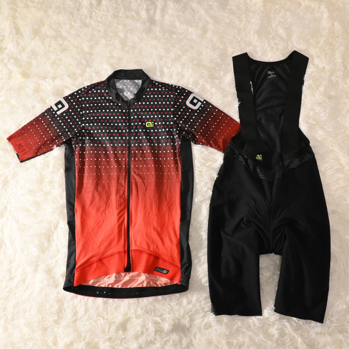 Yahoo!オークション - O4 MEN S ALE アレ 半袖ジャージ ビブショーツ ...