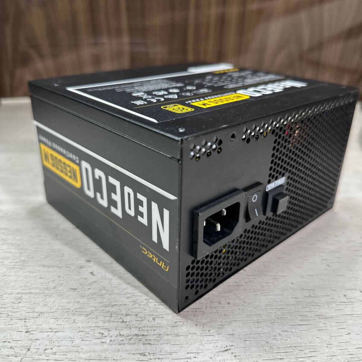 Yahoo!オークション - DB11-119 激安 PC 電源BOX Antec NEOECO NE650G ...