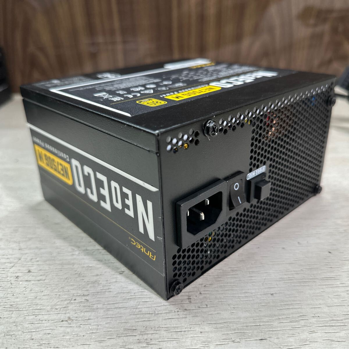 Yahoo!オークション - DB11-124 激安 PC 電源BOX Antec NEOECO NE750G ...