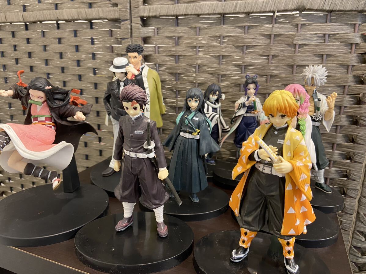 Yahoo!オークション - 鬼滅の刃 フィギュア 炭治郎 禰豆子 煉獄杏寿郎 ...