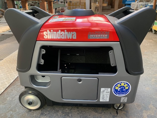 Yahoo!オークション - Shindaiwaインバーター発電機【iEG2800M外装ケー...