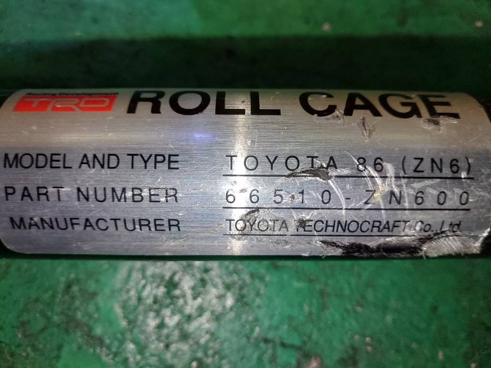 DBA-ZN6 86 TRD ロールバー ロールケージ 当て板付き ボルト付き(トヨタ用)｜売買されたオークション情報、yahooの商品情報をアーカイブ公開 - オークファン（aucfan.com）
