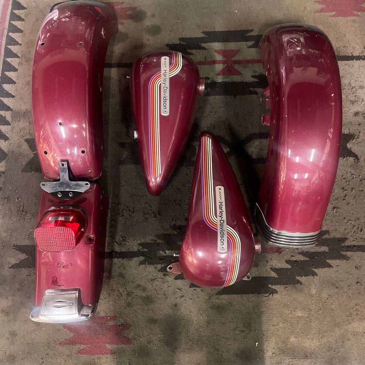 Yahoo!オークション - 1975 FLH オリジナルペイント