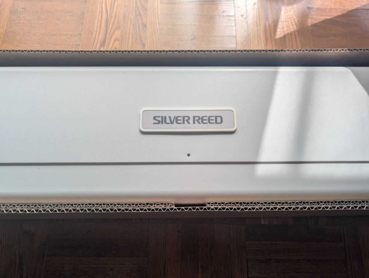 品 編み機 SILVER REED SK280 パンチカード シルバー精工(その他)｜売買されたオークション情報、yahooの商品情報をアーカイブ公開 - オークファン（aucfan.com）