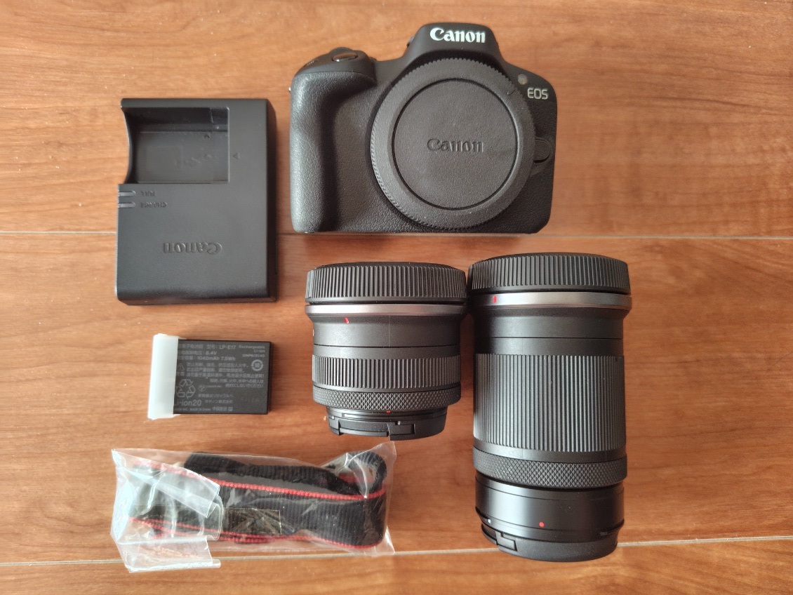 Yahoo!オークション - EOS R50 ダブルズームキット ブラック + おまけ(...