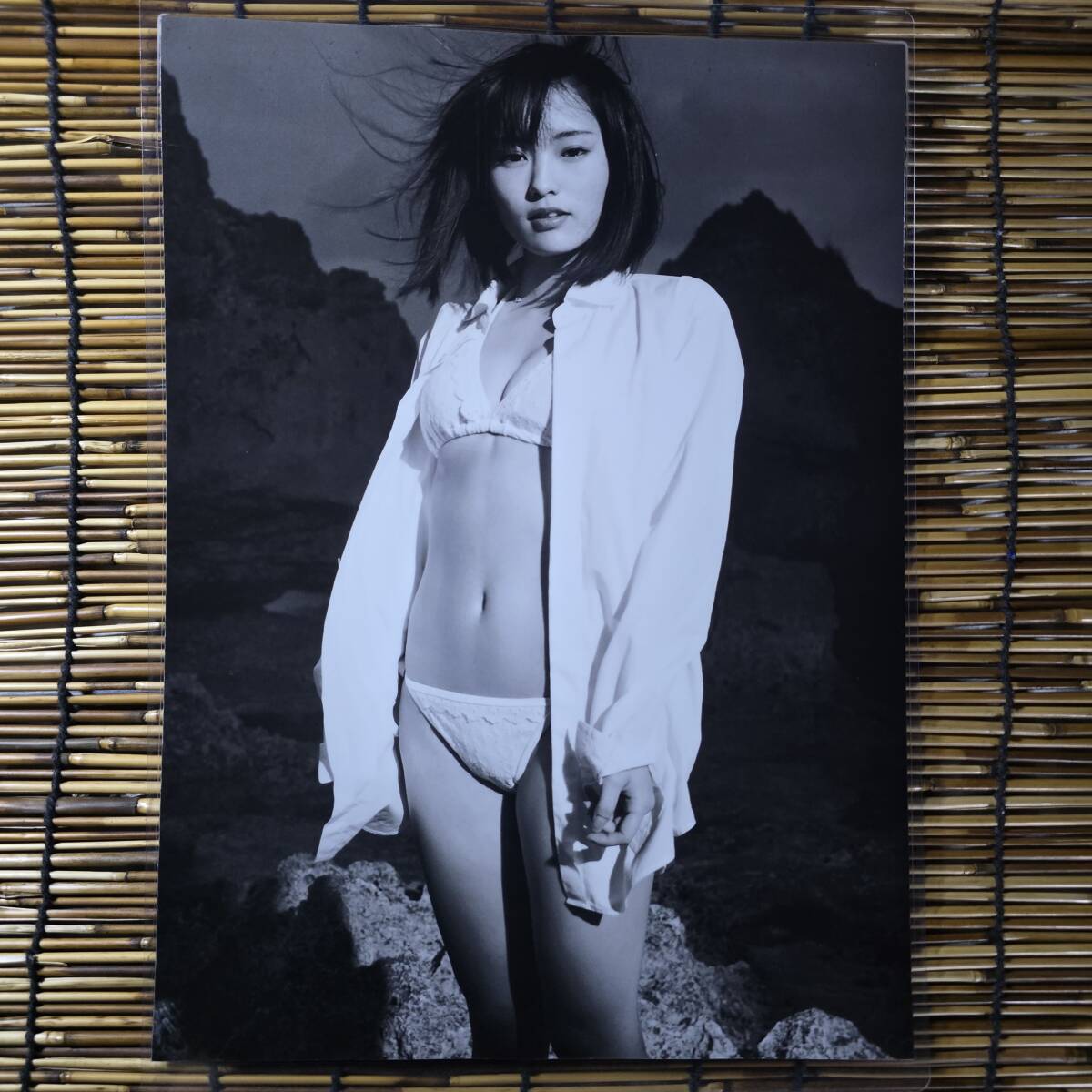 Yahoo!オークション - 【高品質厚手150μラミネート加工】山本彩 水...