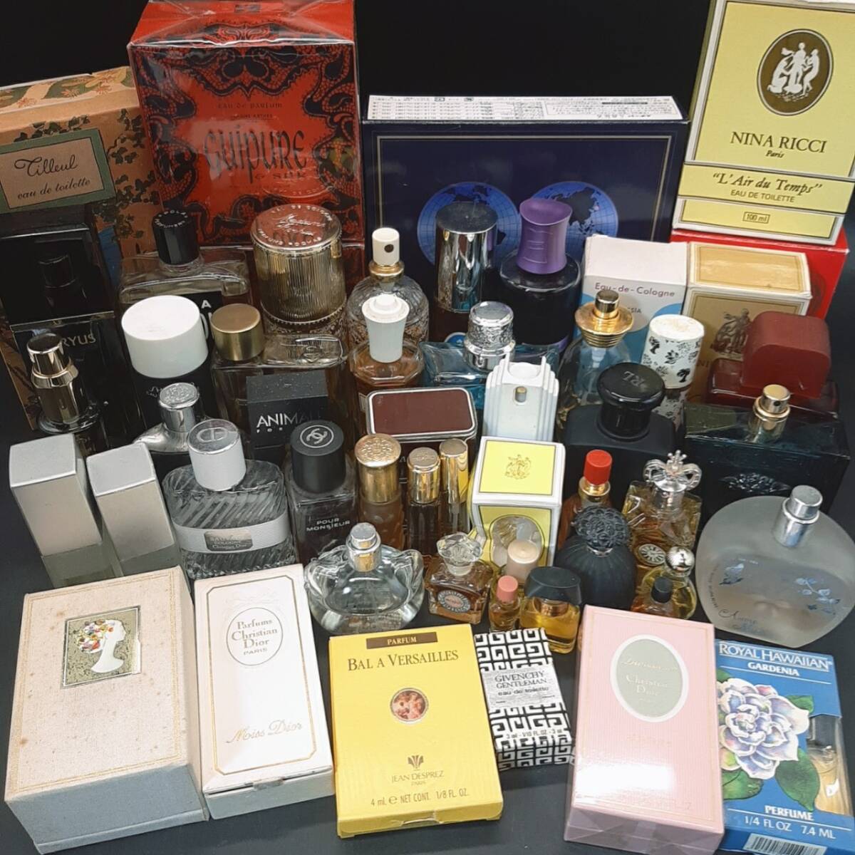 Yahoo!オークション - e138 香水 まとめ 大量 Dior ディオール シャネ...