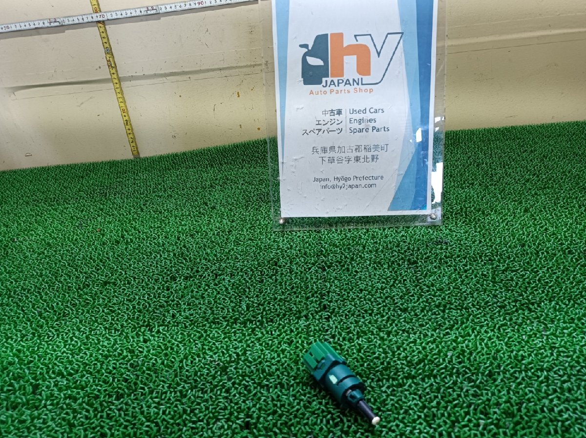 Yahoo!オークション - シトロエン ブレーキライトスイッチ C3 ABA-A5HM...