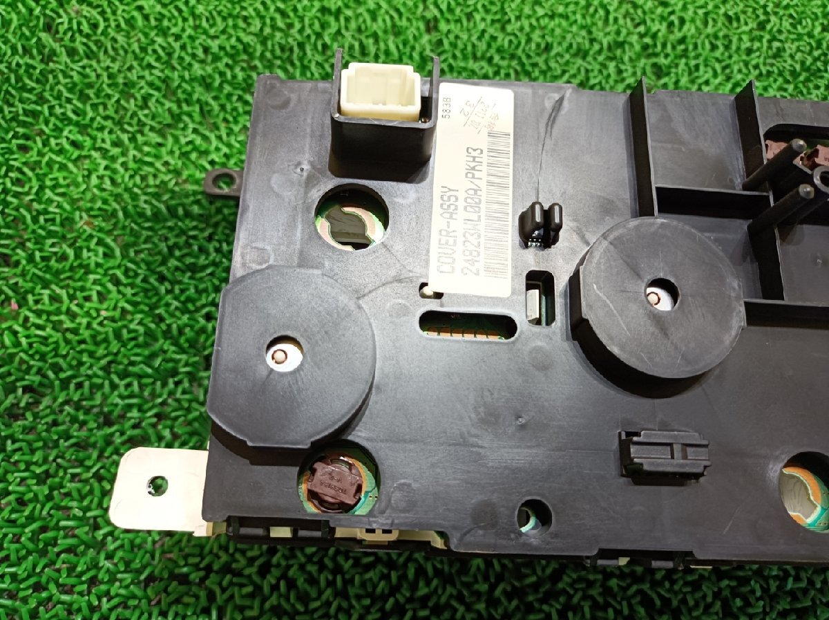 Yahoo!オークション - 日産 スピードメーター エルグランド UA-E51 200...