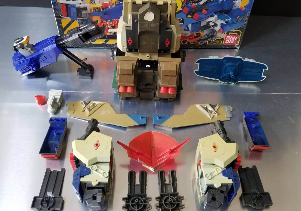 Yahoo!オークション - 希少 バンダイ SDガンダム 連邦宇宙軍大将 ジェ...