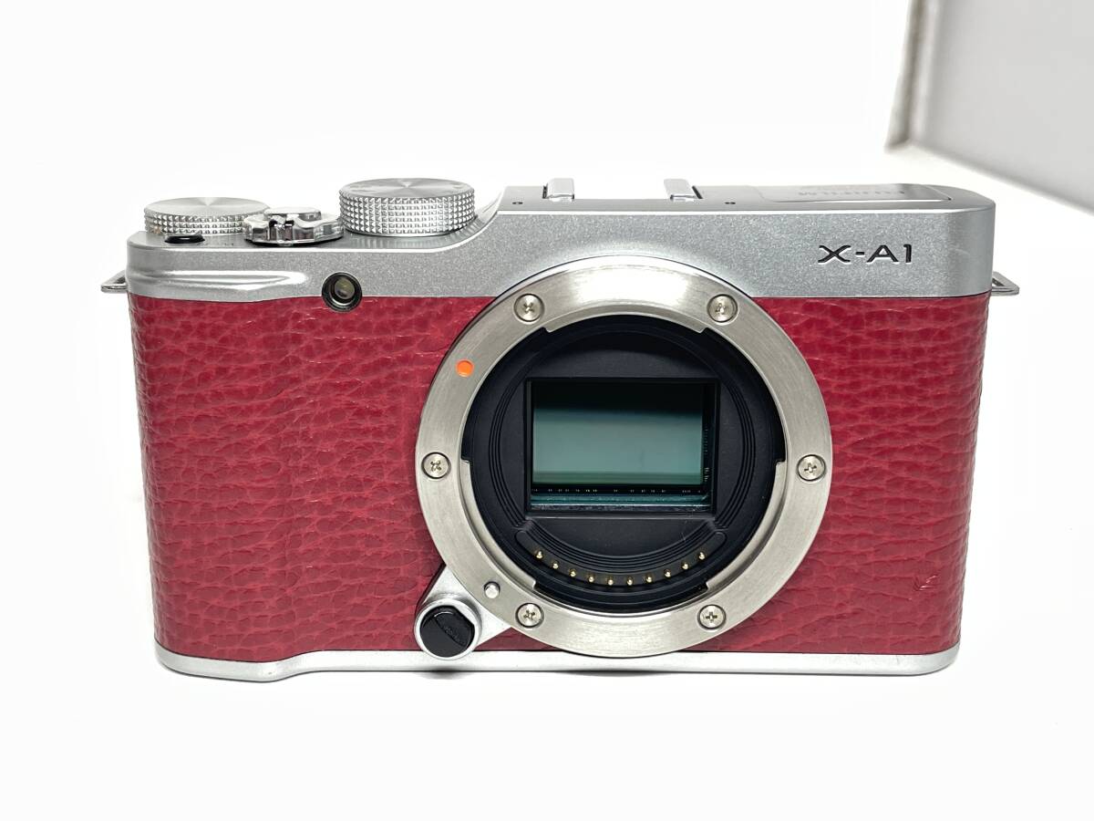 Yahoo!オークション - FUJIFILM X-A1 ボディ レッド