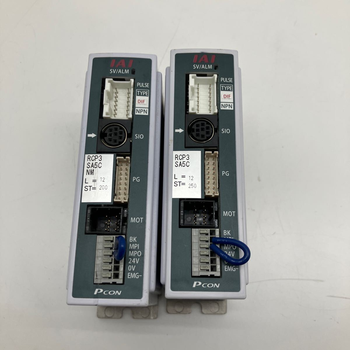 Yahoo!オークション - IAI コントローラ PCON-PL-42PI-NP-2-0-H 2個ま...