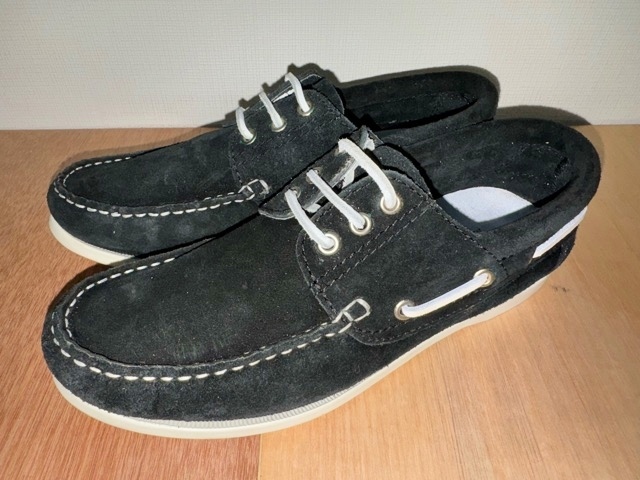 Yahoo!オークション - 新品 秋冬 1.3万円 別注 コラボ 限定 EDIFICE エ...