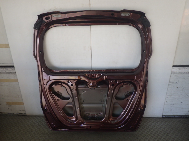 Yahoo!オークション - 【Y09】 JF3 JF4 N-BOX リアゲート バックドア ...